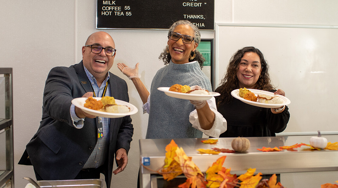 Stars Giving Back During the 2022 Holiday Season - Hormel Foods