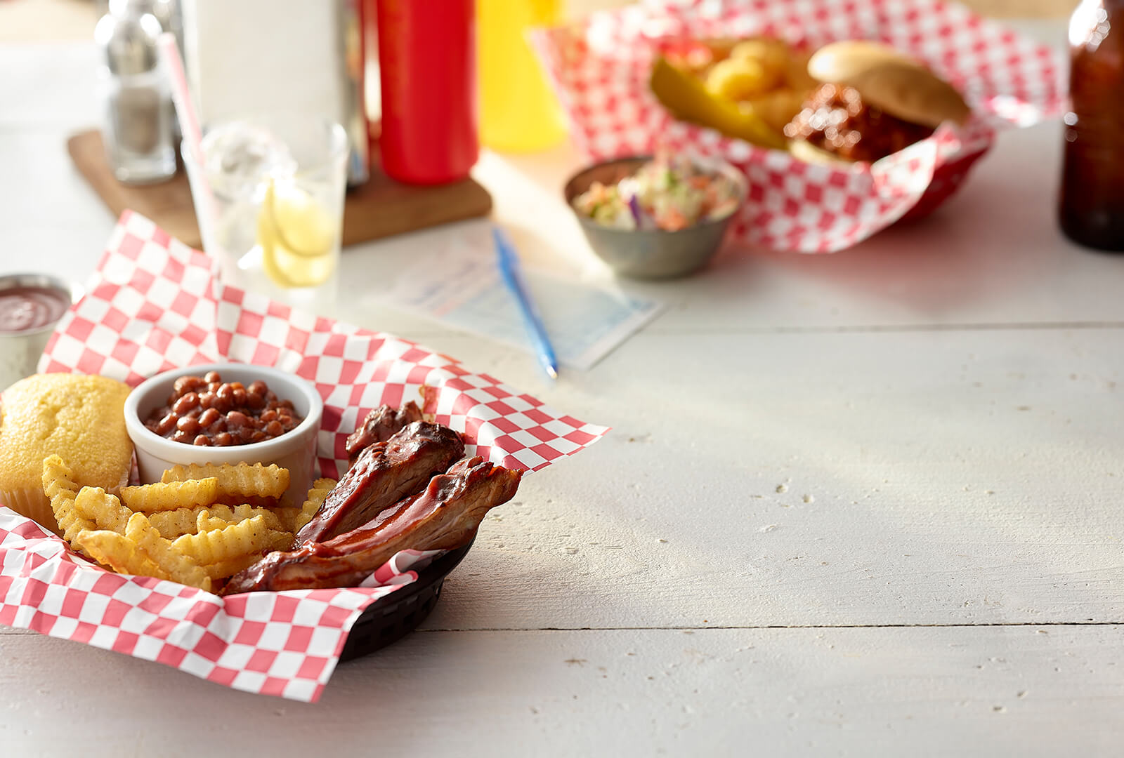 Red, White & Barbeque - Features - Hormel Foods