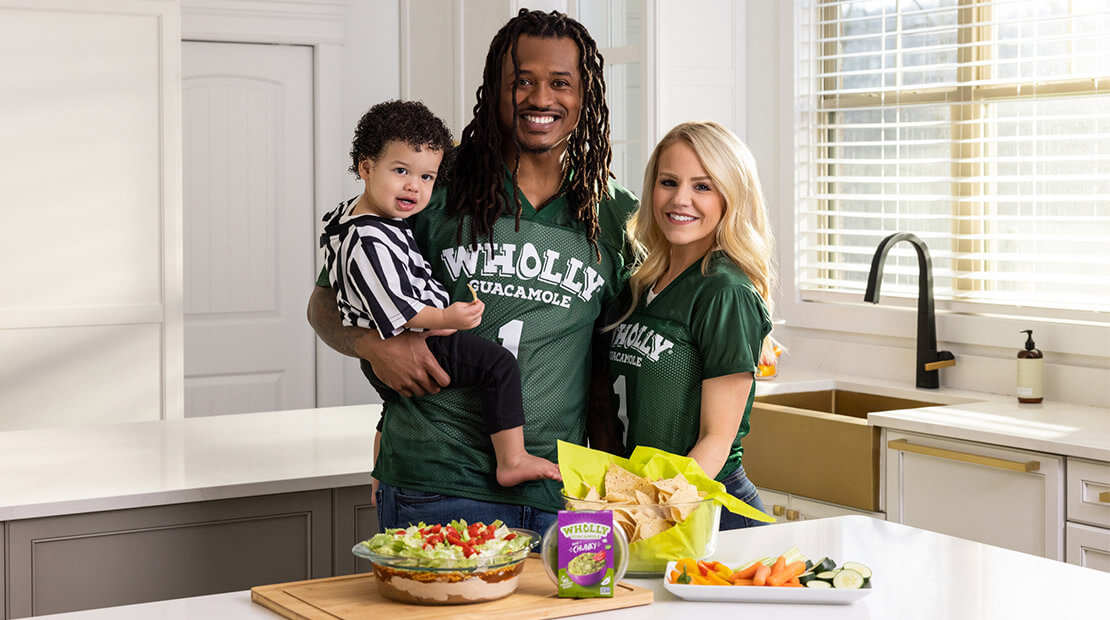The Makers of WHOLLY® GUACAMOLE Partner with New England Linebacker ...