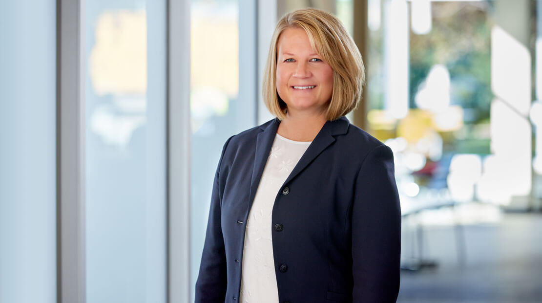 Lisa Selk Named a Top Woman in Grocery - Hormel Foods