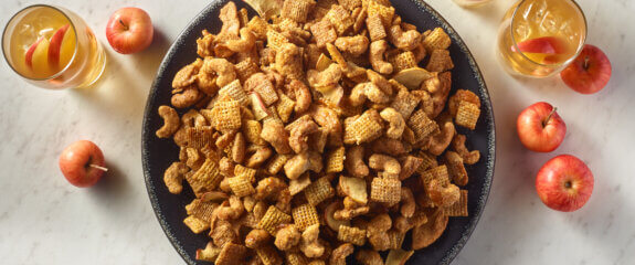 Apple Cider Donut Cashew Snack Mix - Hormel Foods