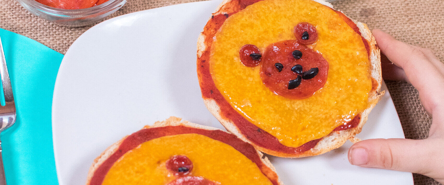 Teddy Bear Pepperoni Pizza Bagels - Hormel Foods